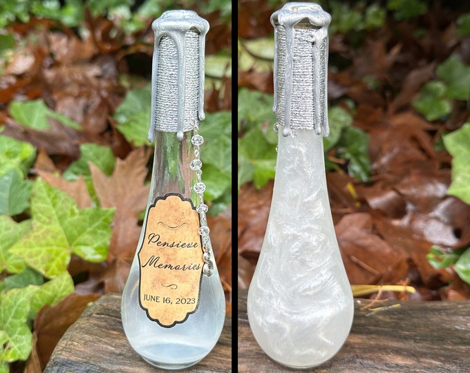 Peruvian Darkness Magic Potion Apothecary Herbology Glass Bottle Prop ...