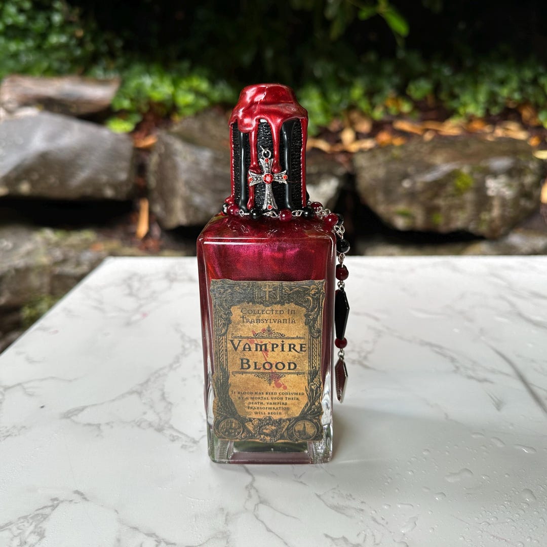 Vampire Blood | Decorative Color Changing Potion Bottle | Gothic Horror ...