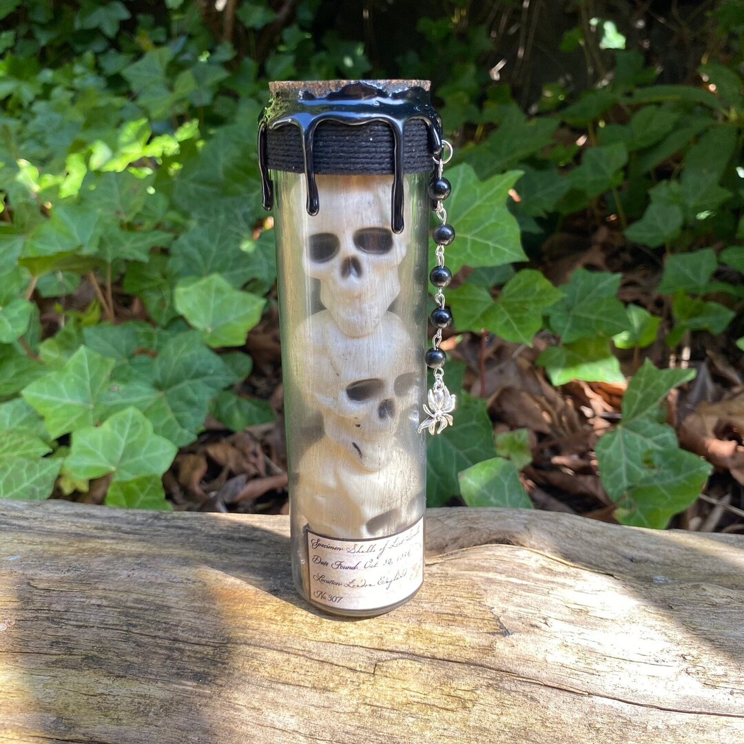 Skulls of Lost Souls Specimen Jar Halloween Apothecary Jar - Etsy
