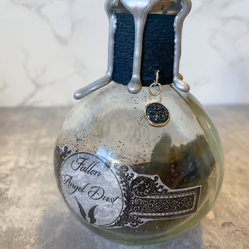 Fallen Angel Dust Magical Apothecary Fantasy Potion Bottle - Etsy