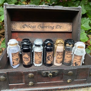 Ghost Kit | Magical Apothecary Potion Bottle | Dark Magic Potion ...