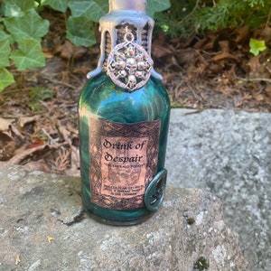 Drink of Despair | Color Changing Decorative Potion Bottle | Halloween ...