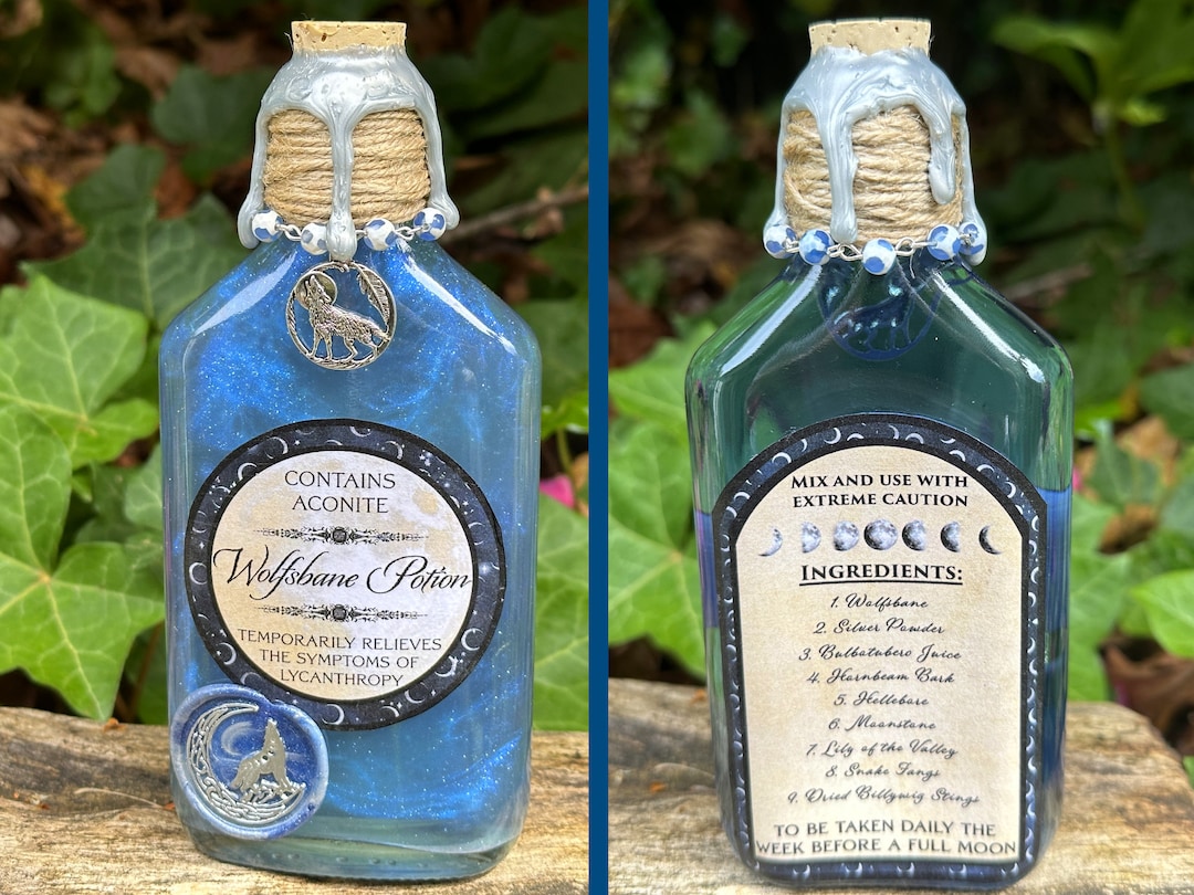 Werewolf Potion | Decorative Color Changing Bottle | Wizard Fantasy ...