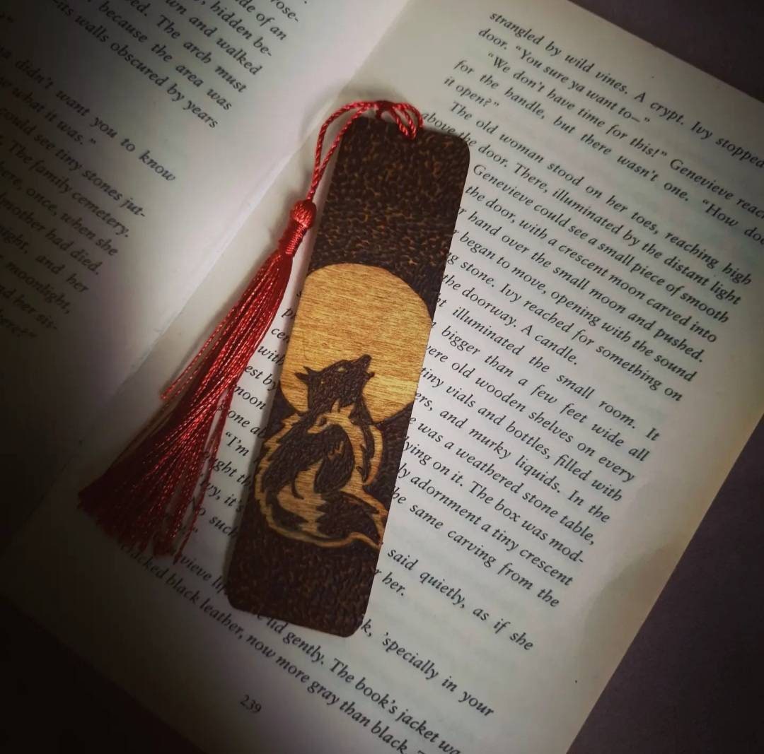 Handmade Wooden Pyrographed Wolf Bookmark - Etsy