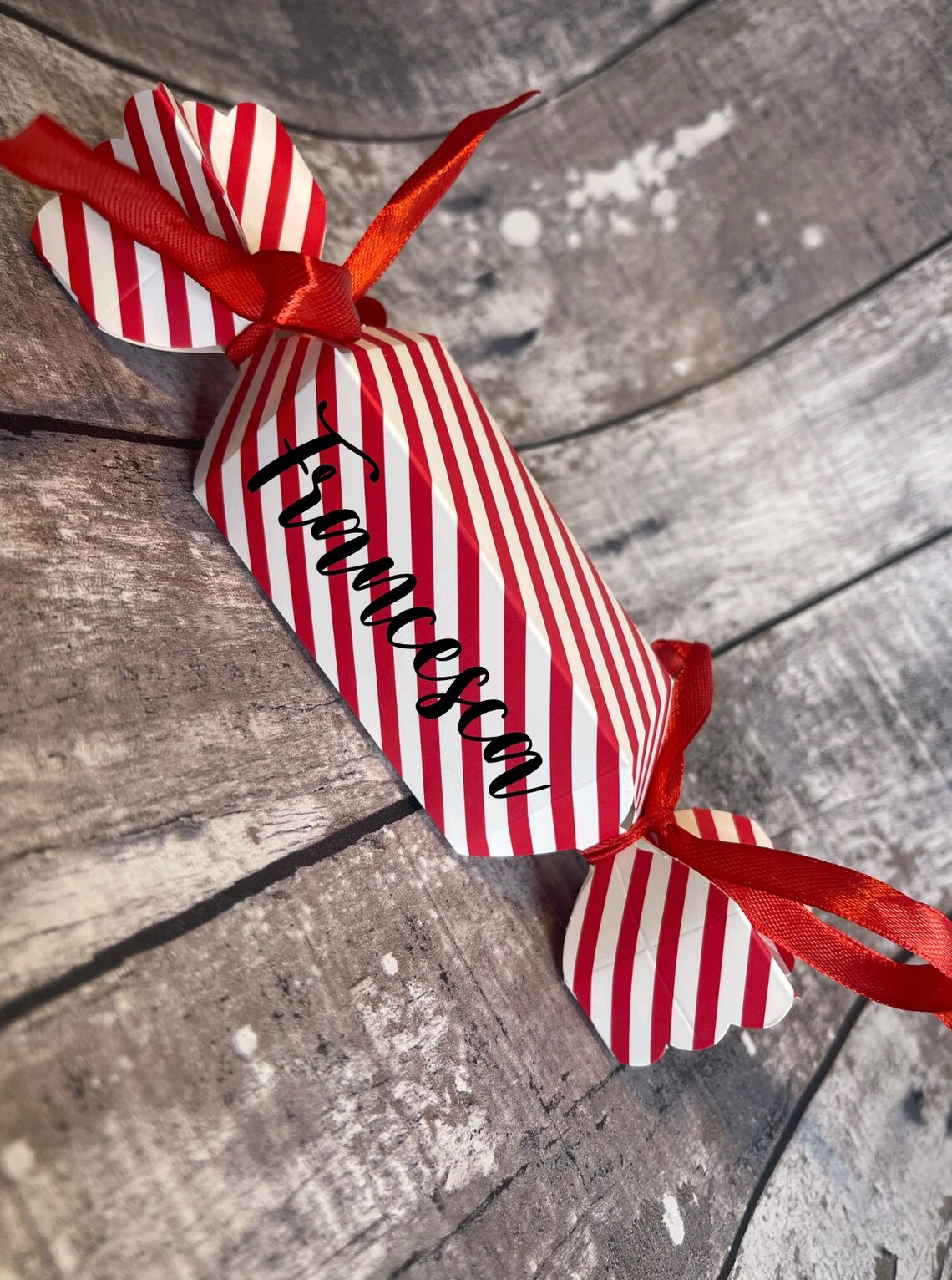 Personalised Christmas Crackers Red and White Striped | Table ...