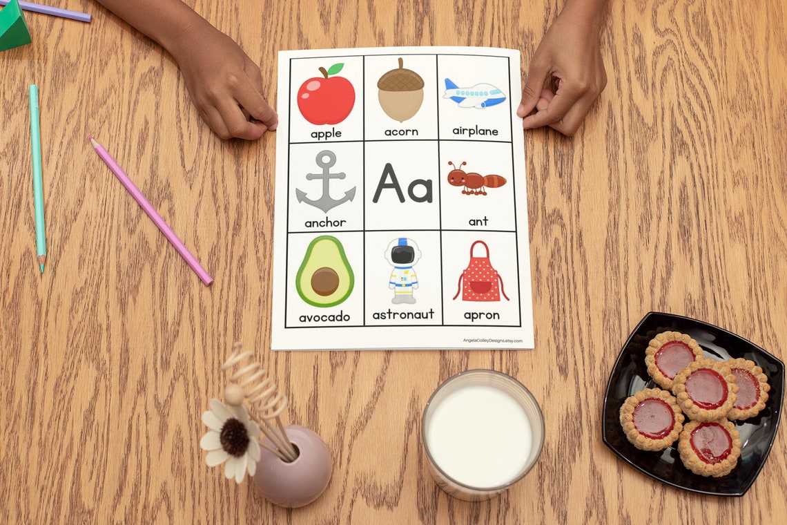 Printable Alphabet Picture Word Chart, ABC Beginning Sound Picture ...