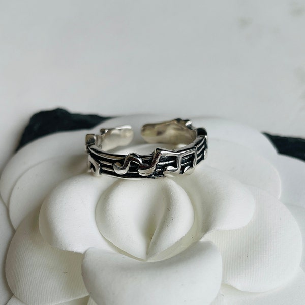 Music Ring - Etsy