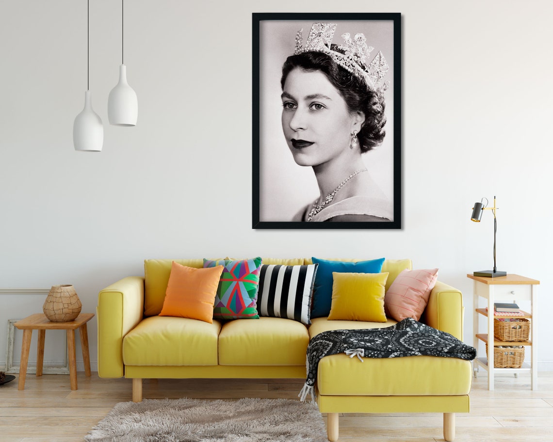 Queen Elizabeth Poster Vintage Print Queen Elizabeth Print - Etsy