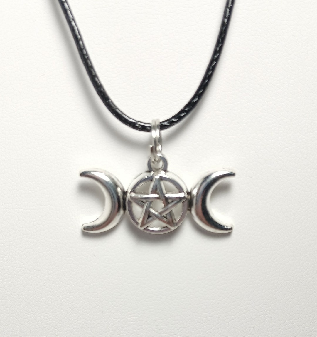 Triple Moon Pentacle Nacklace - Etsy