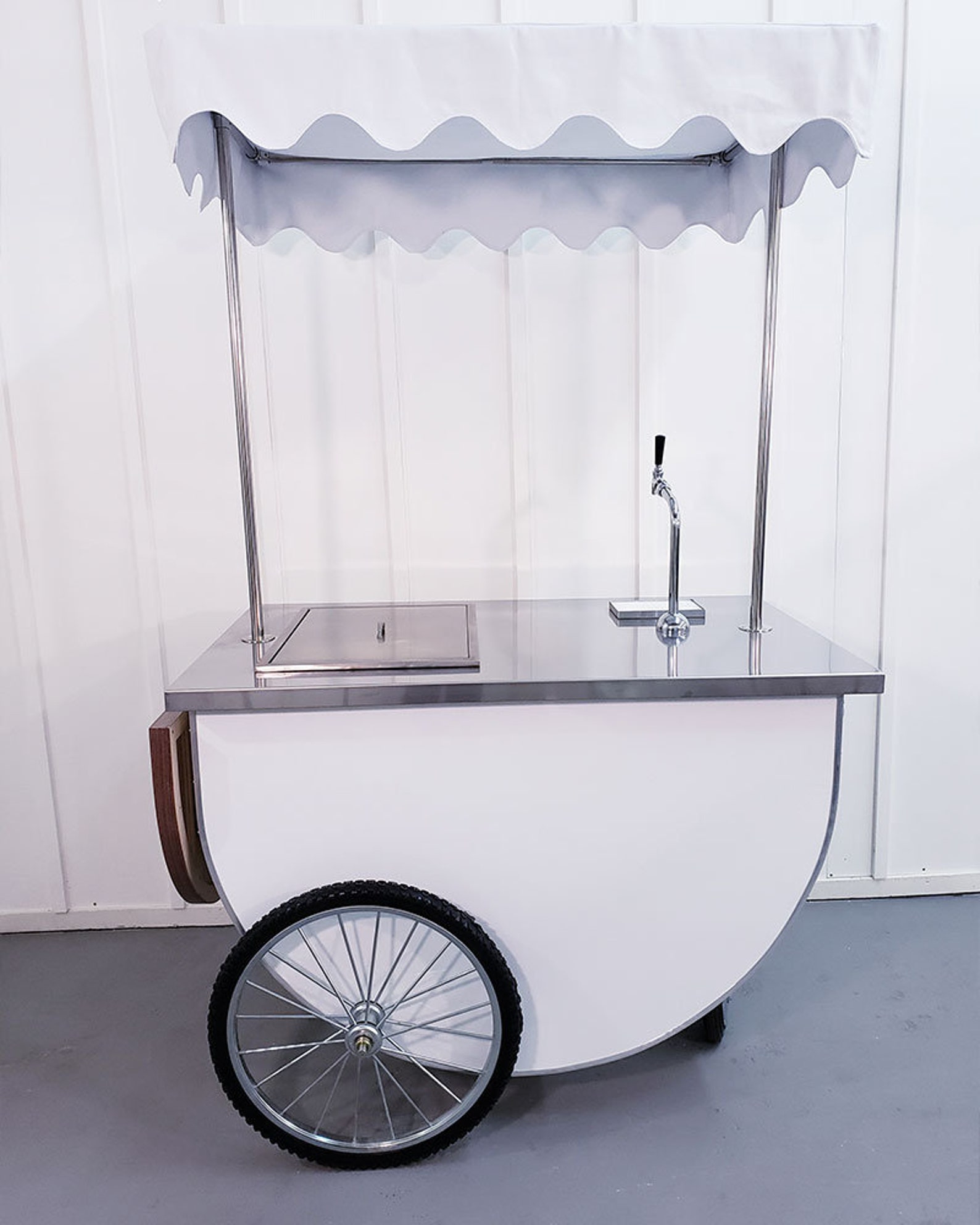 Mobile Bar With Beer Tap | Tap Cart by Bar a La Cart | Portable Bar ...