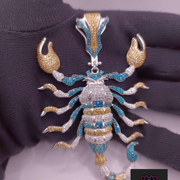 Scorpion Pendant - Etsy