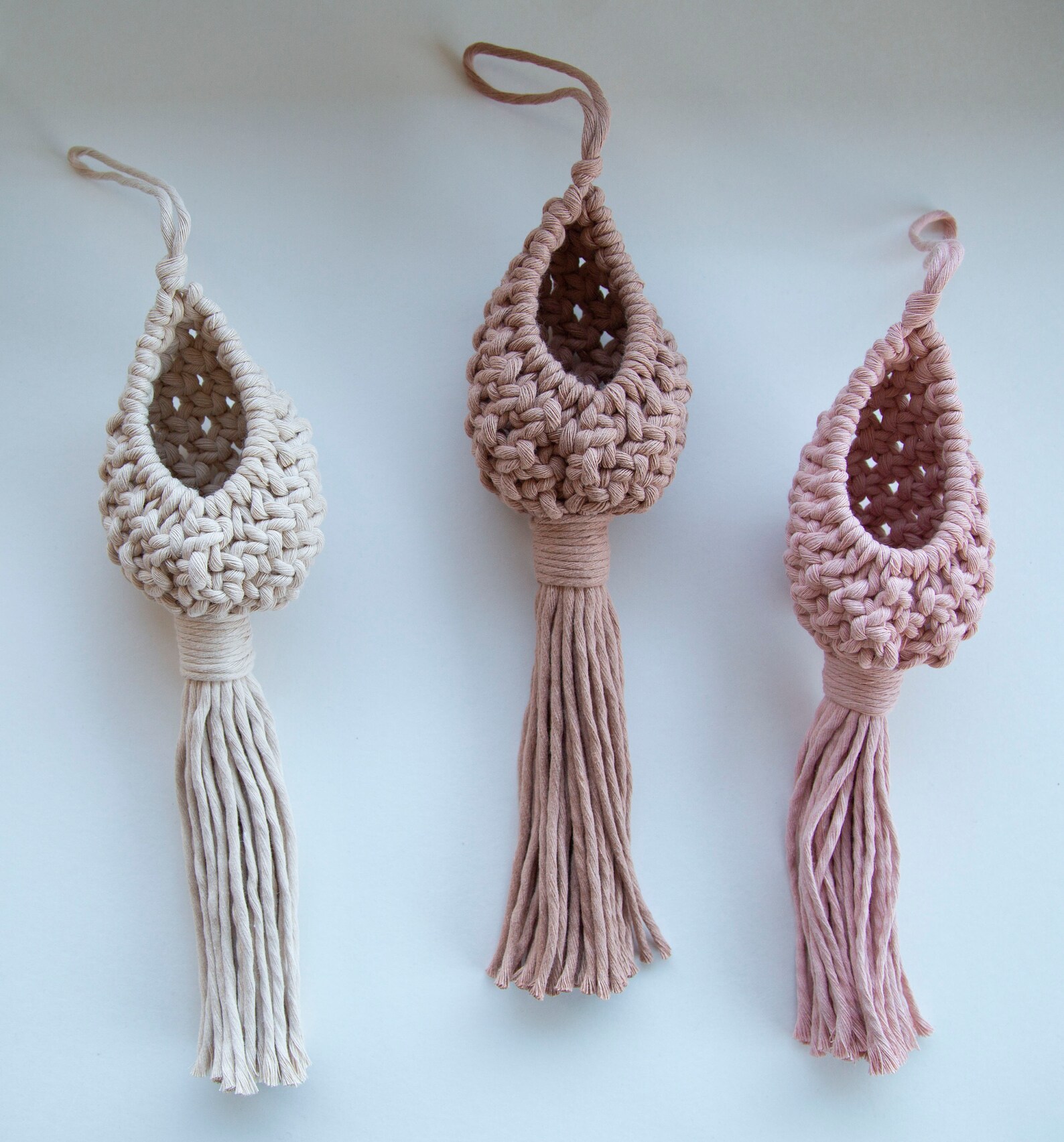 Plant Hanger Pod Macrame Plant Hanger Air Plant Hanger - Etsy