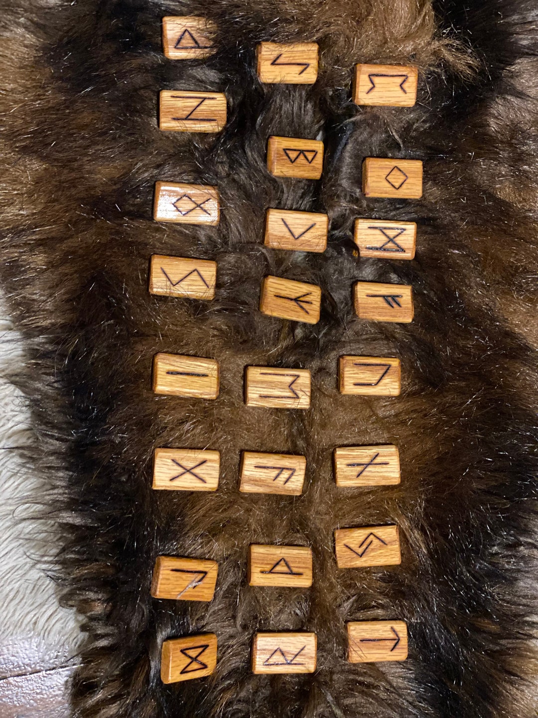 Traditional Elder Futhark Rune Set - Etsy