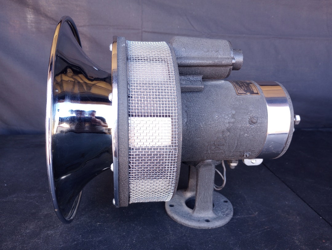 Model 8RLR Siren by Hedberg Super Sirens, 1930's - Etsy