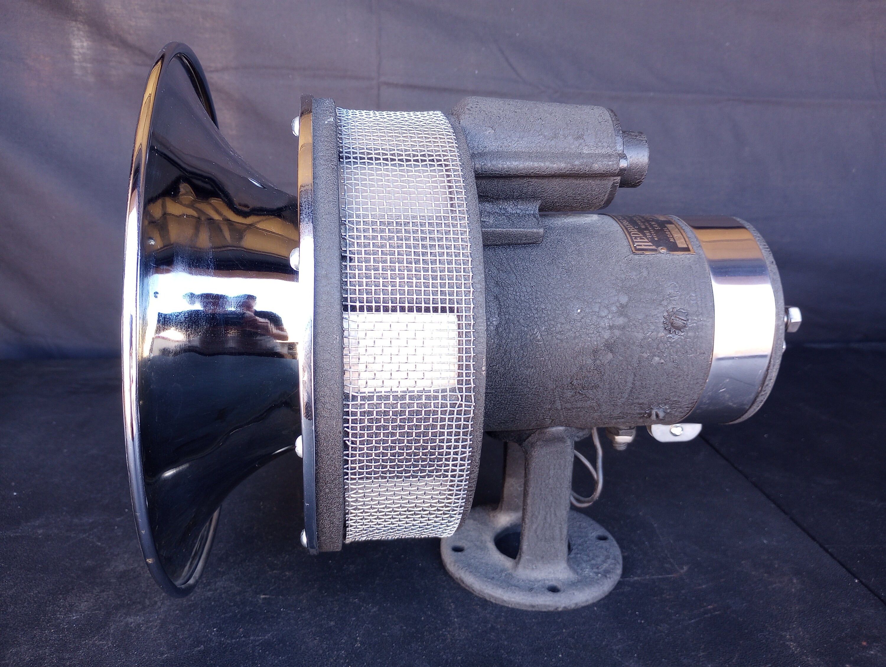 Model 8RLR Siren by Hedberg Super Sirens, 1930's - Etsy