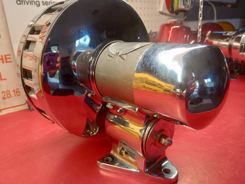 Federal C4 Early Model Coaster Siren by Federal Electric Co., 1940's - Etsy