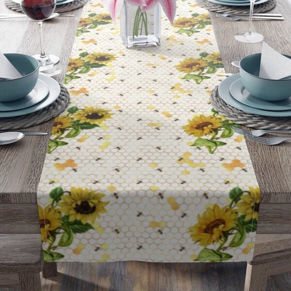 Bee Table Runner - Etsy