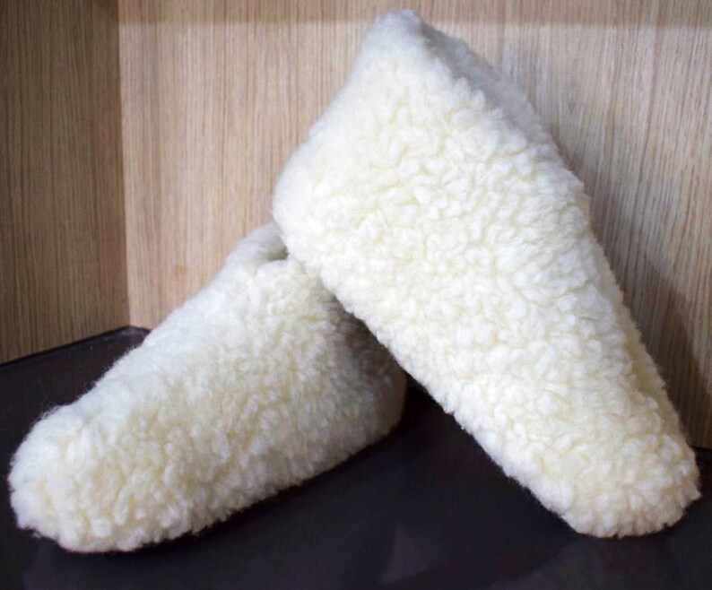 White Sheepskin Slipper - Merino Sheep Wool Men's/ Women's Slippers ...