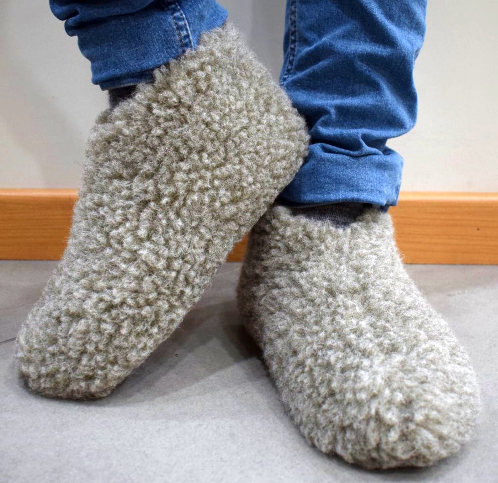 Pure Sheep Wool Women's/ Men Slippers | Indoor Men's Boot | Eco Gray ...