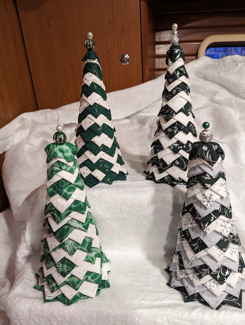 Large - Quilted Table Top Trees for Christmas and Other Decorative ...