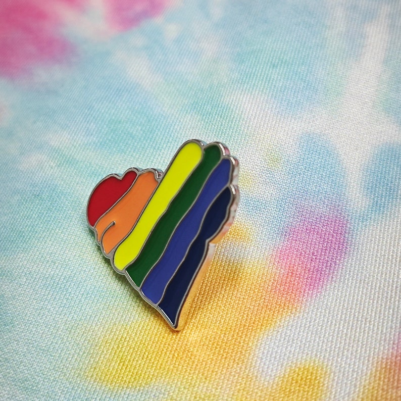 Colourful Heart Enamel Pins,heart Pins,heart Brooches,pin Badges ...