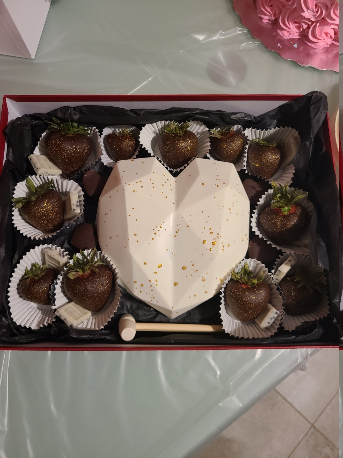 Smash Heart With Chocolate Covered Strawberries, Smash Cake, Chocolate ...
