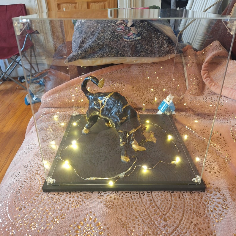 El Toro Clay Bull Statue in Case - Etsy
