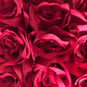 Kentucky Derby Red Rose Centerpiece for Your Festive Celebration, Long ...