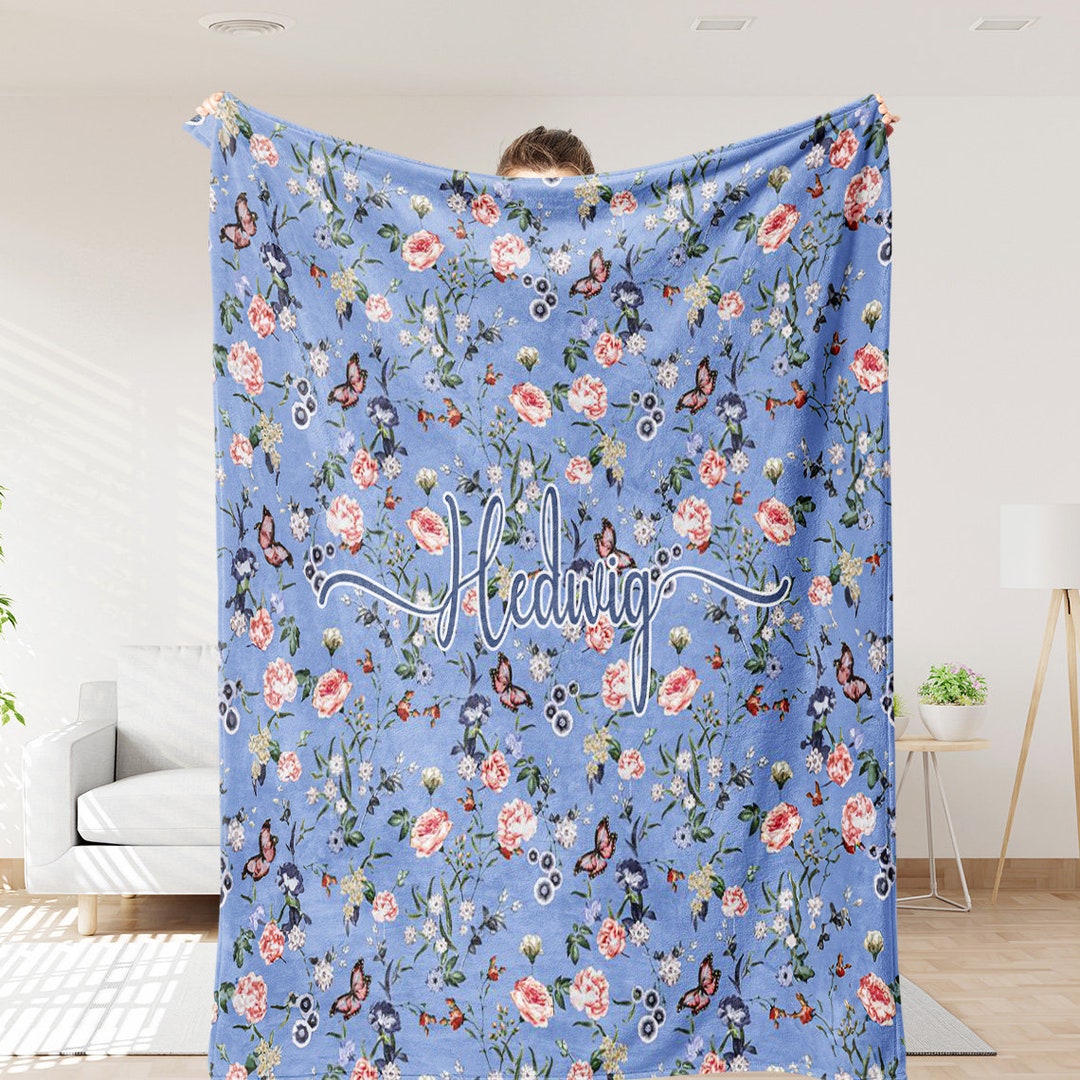 Custom Pretty Flowers Blanket, Retro Style Blanket With Name ...