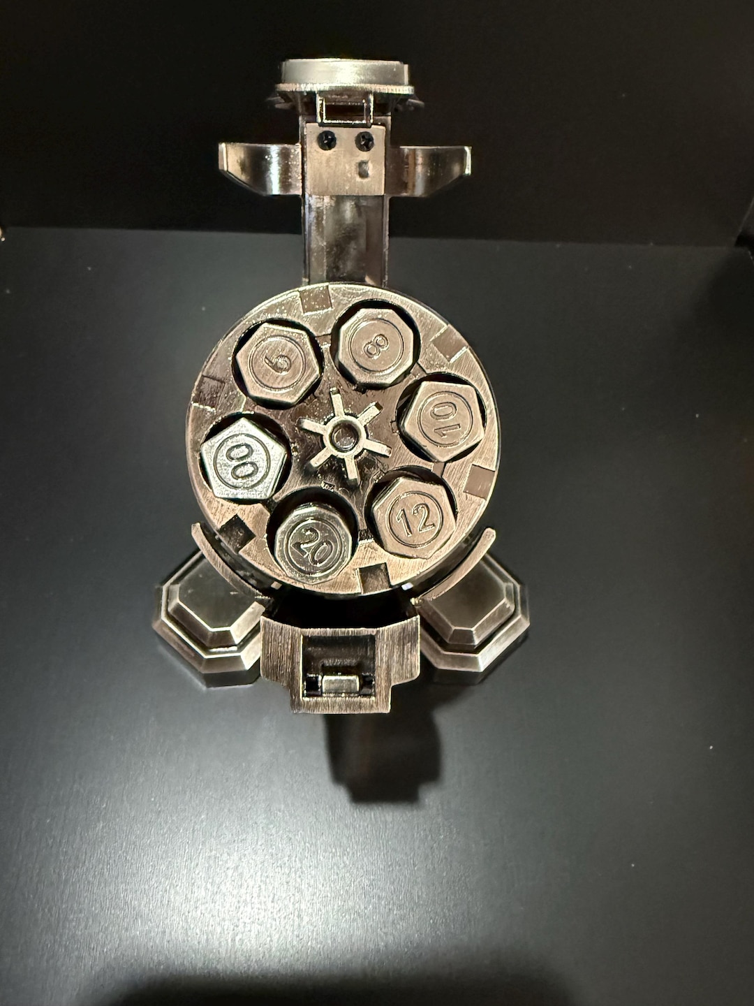 Table Top Metal Revolver Huge King Fidget Spinner DND 7 Bullet Dice Set ...