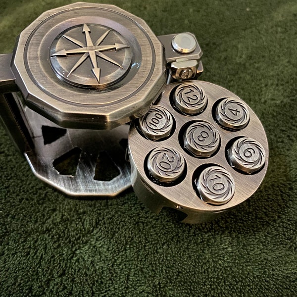 Revolver Spinner - Etsy