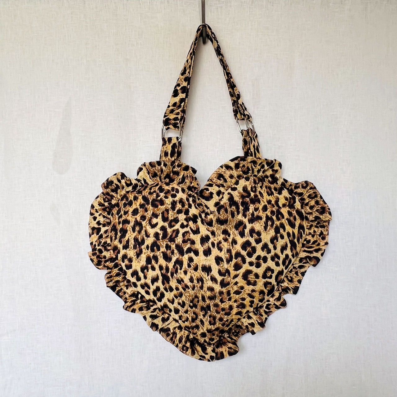 Ruffle Tote Bag Leopard Print Bag Heart Bag Shoulder Bag Ruffle Tote Bag Leopard Print Bag Heart Bag Shoulder Bag