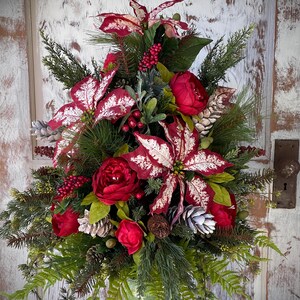 Christmas Winter Cemetery Flowers Grave Flower Arrangement Vase Insert ...