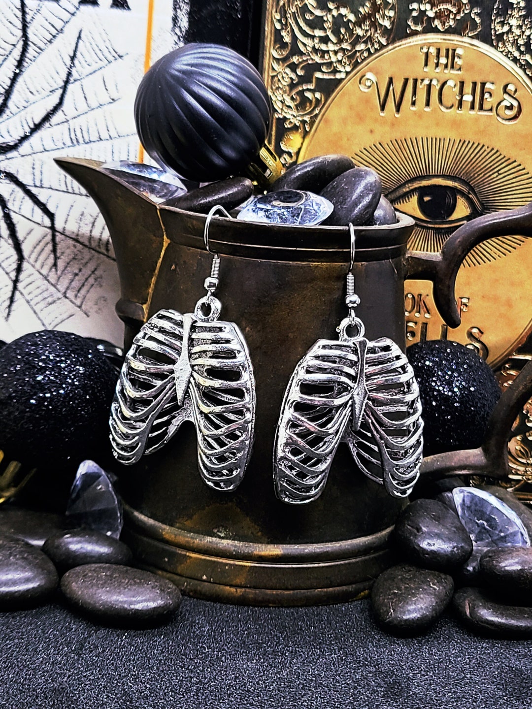 RIB CAGE SKELETON Earrings Weird Funky Goth Earrings | Creepy Spooky ...