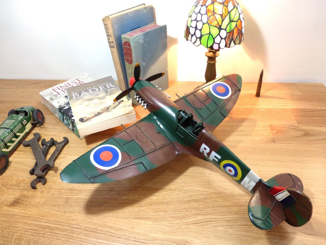 Spitfire Aircraft Model: Large Metal WWII Plane, Mancave Display - Etsy UK