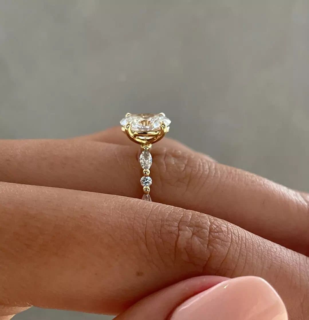 Oval Diamond Wedding Ring 1.5ct Oval Lab Grown Diamond Engagement Ring ...