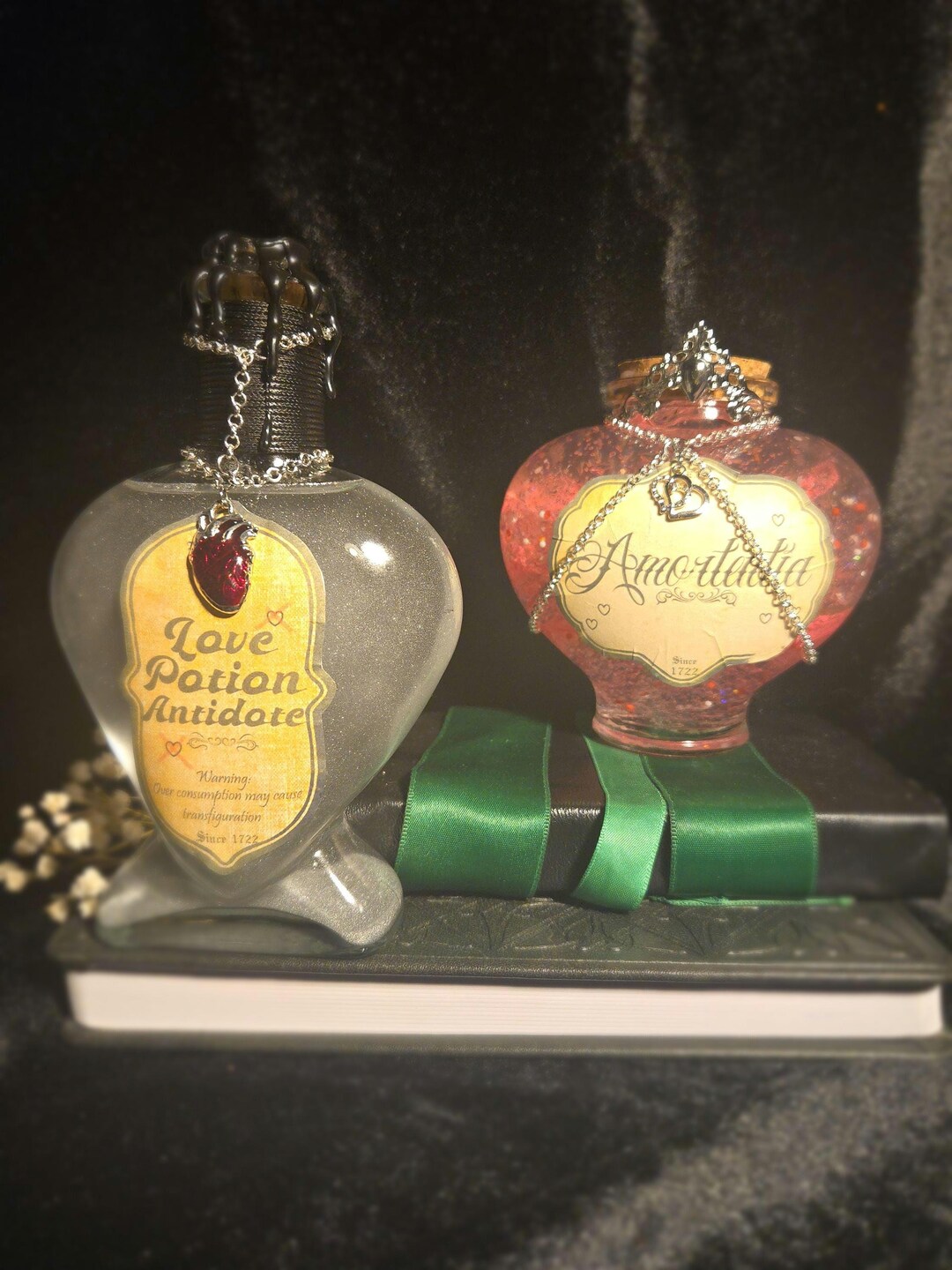 Amortentia & Love Potion Antidote Set of 2 - Glow-in-the-dark ...
