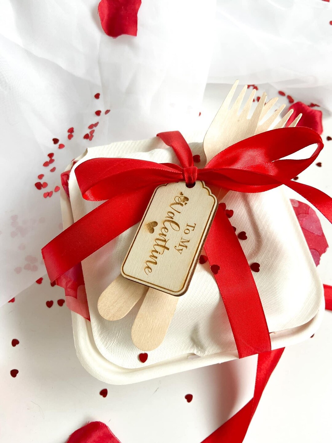 Valentines Gift Tags. Wooden Cake Box Tags. Traditional Tags. Present ...