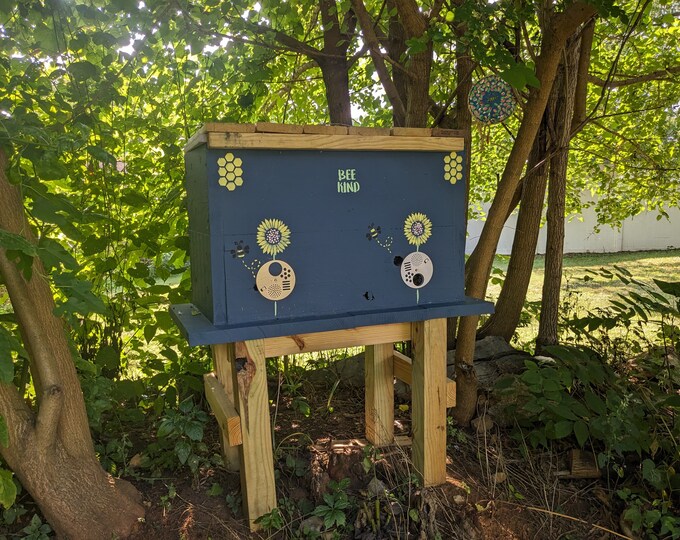 Layens Horizontal Bee Hive - Etsy