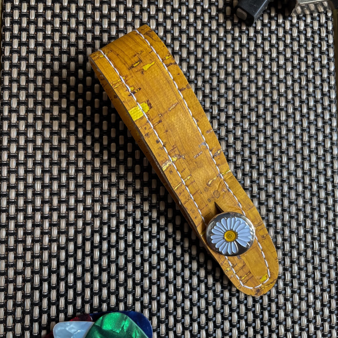 Vegan Guitar Strap Connector | Yellow Headstock Adapter | Banjo Strap ...