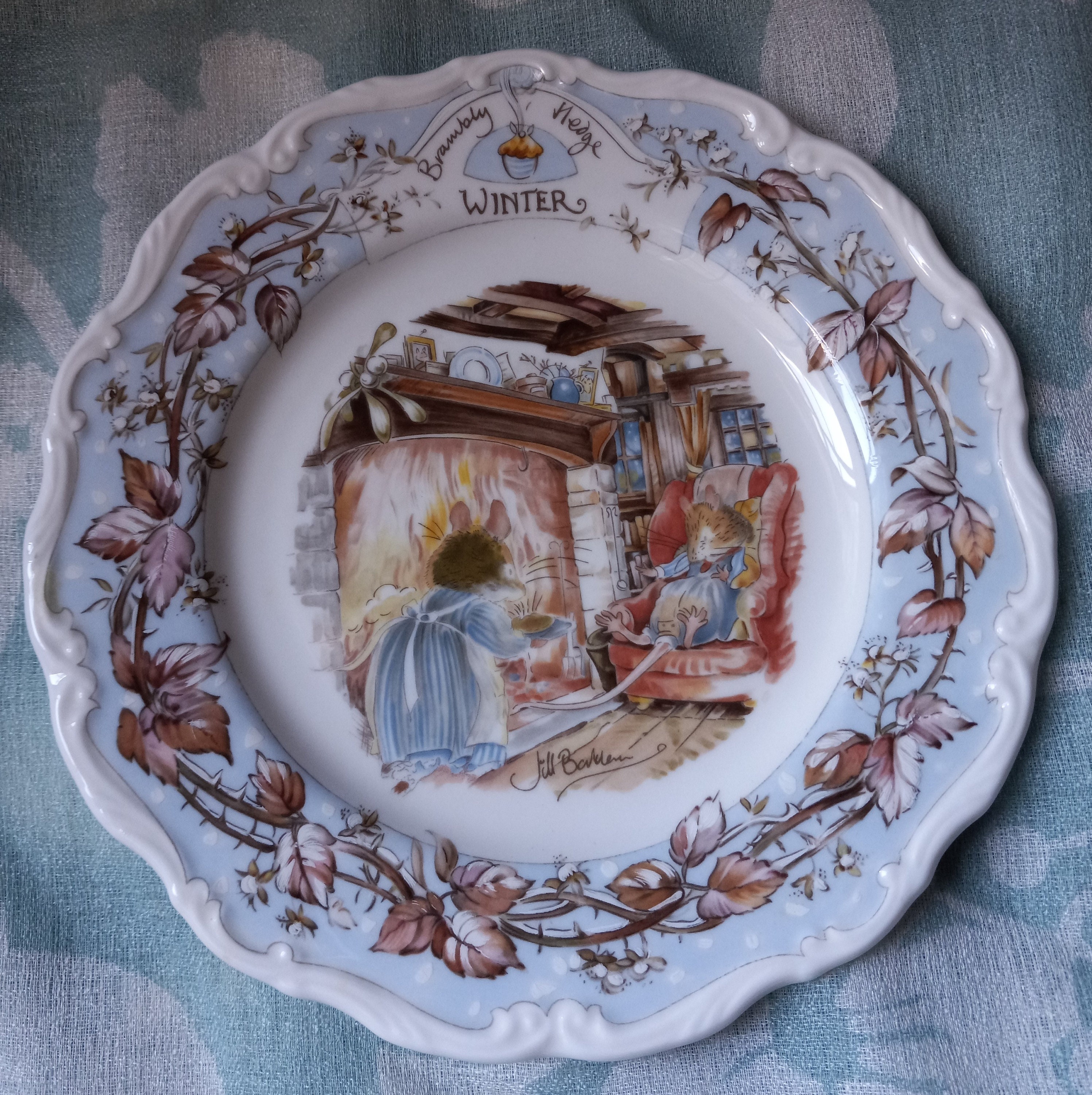 Royal Doulton Brambly Hedge Winter Plate for 1982 - Etsy