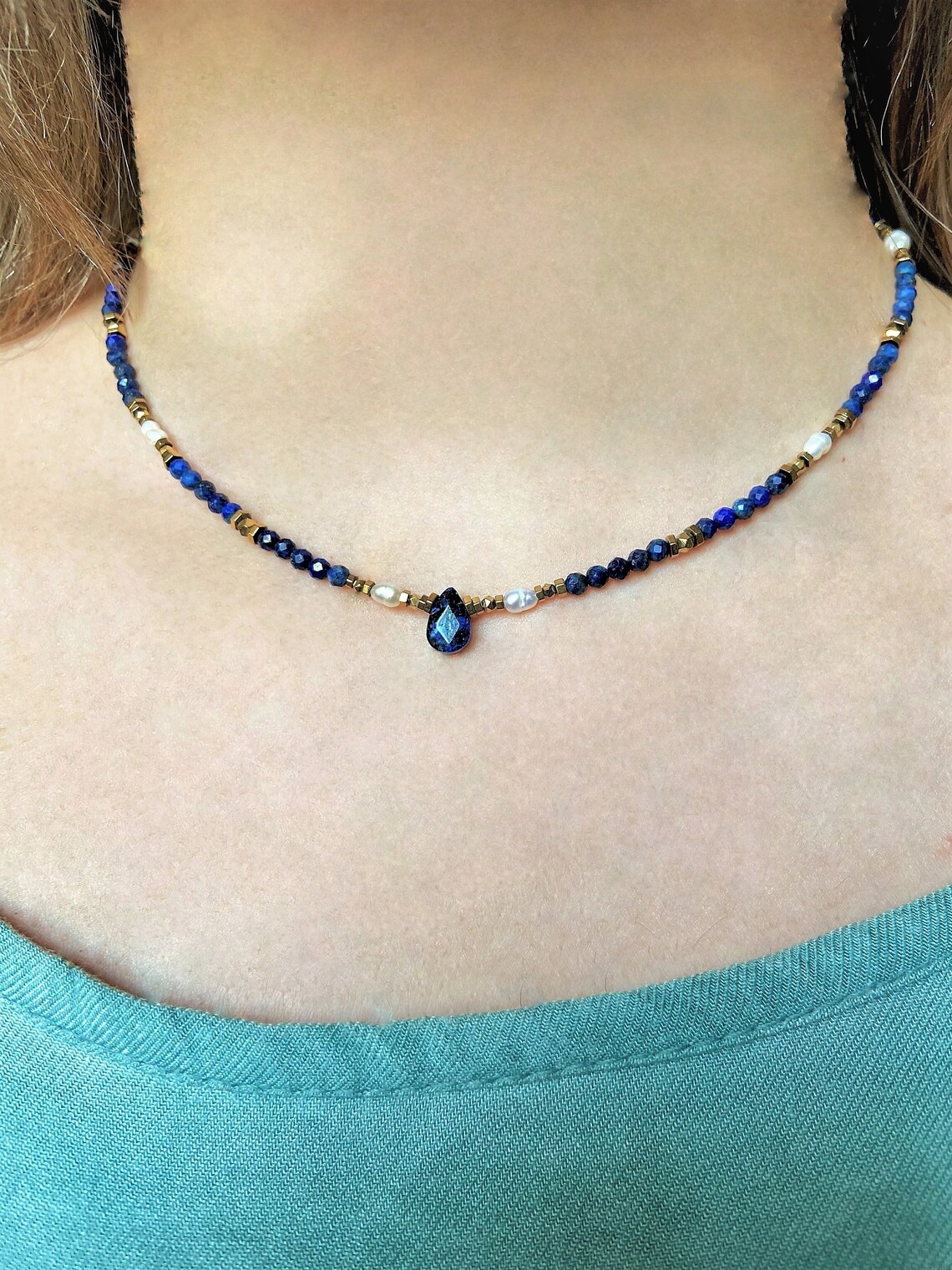 Collier ras de cou en lapis lazuli et perle d'eau douce - Etsy France