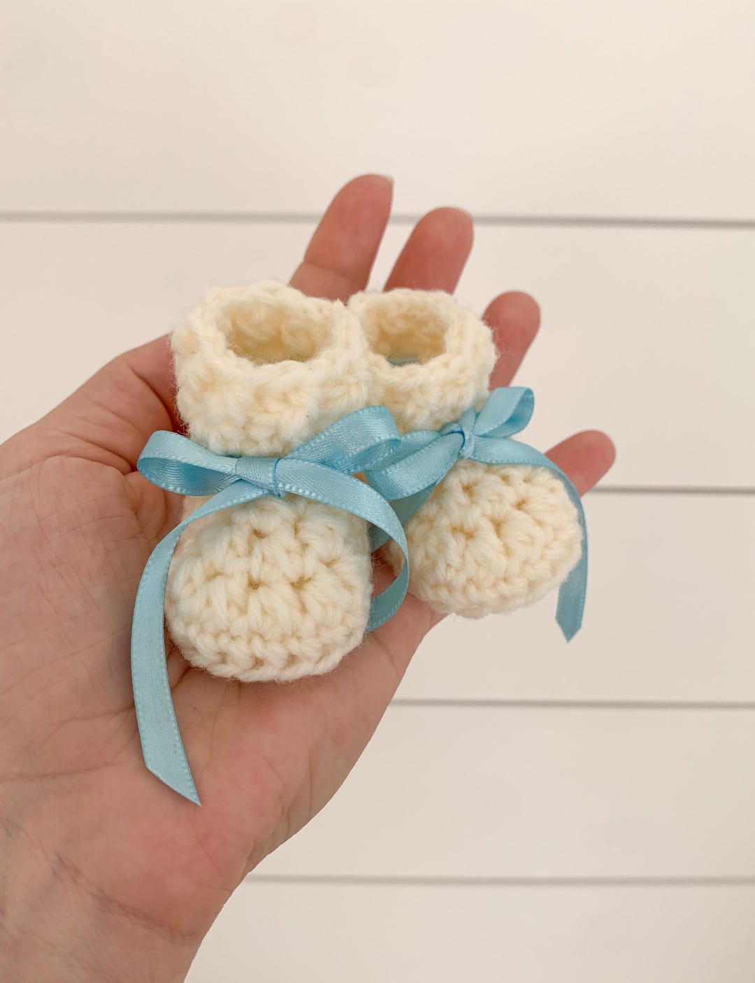 CROCHET PATTERN // Tiny Baby Booties for Miscarriage Remembrance and ...