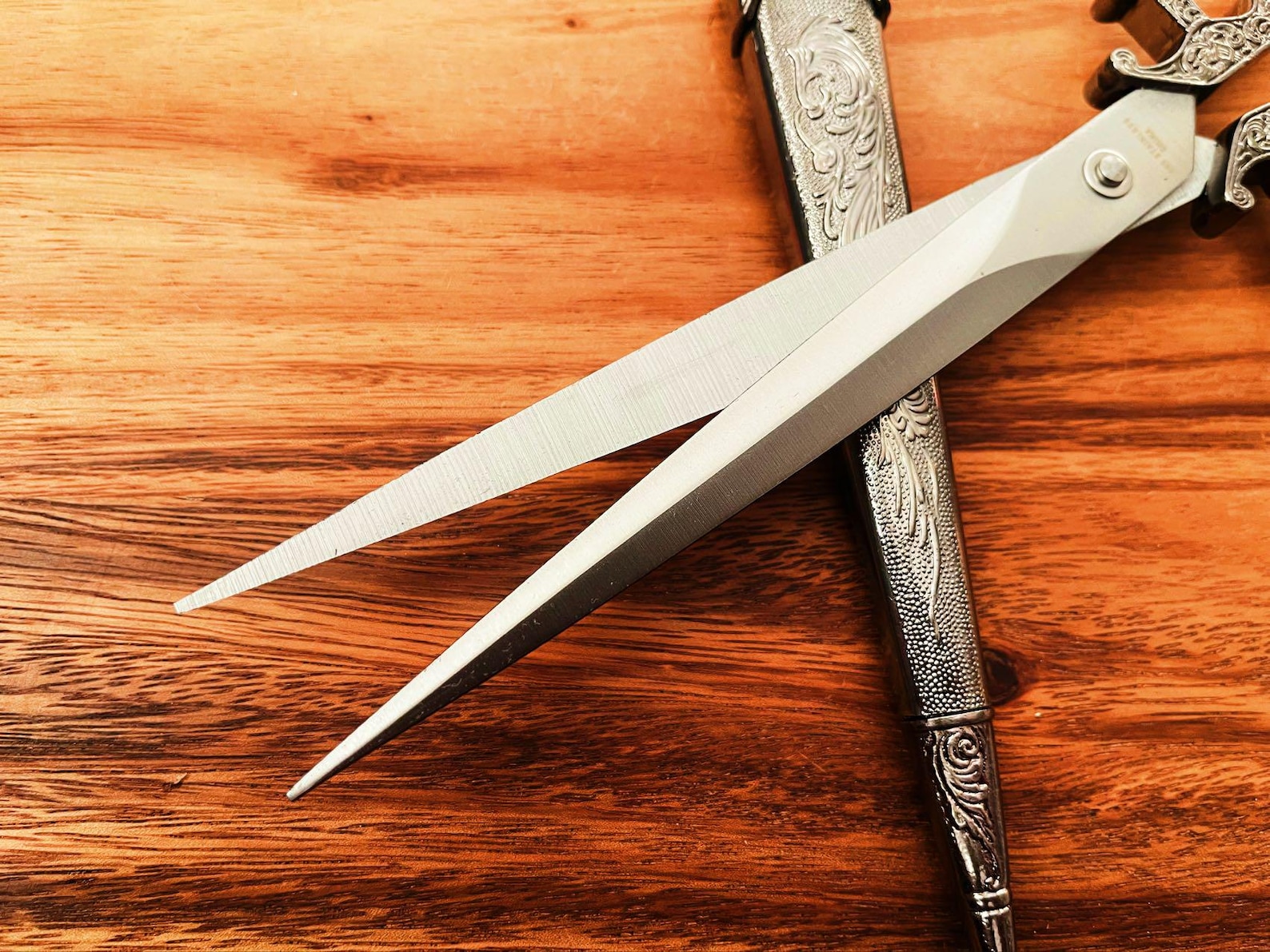 Vintage Stainless Steel Renaissance Scissors With Ornate Sheath - Etsy