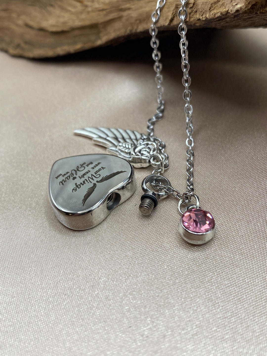 Memorial Urn Locket Necklace - Heart Shaped Cremation Jewelry for Ashes ...