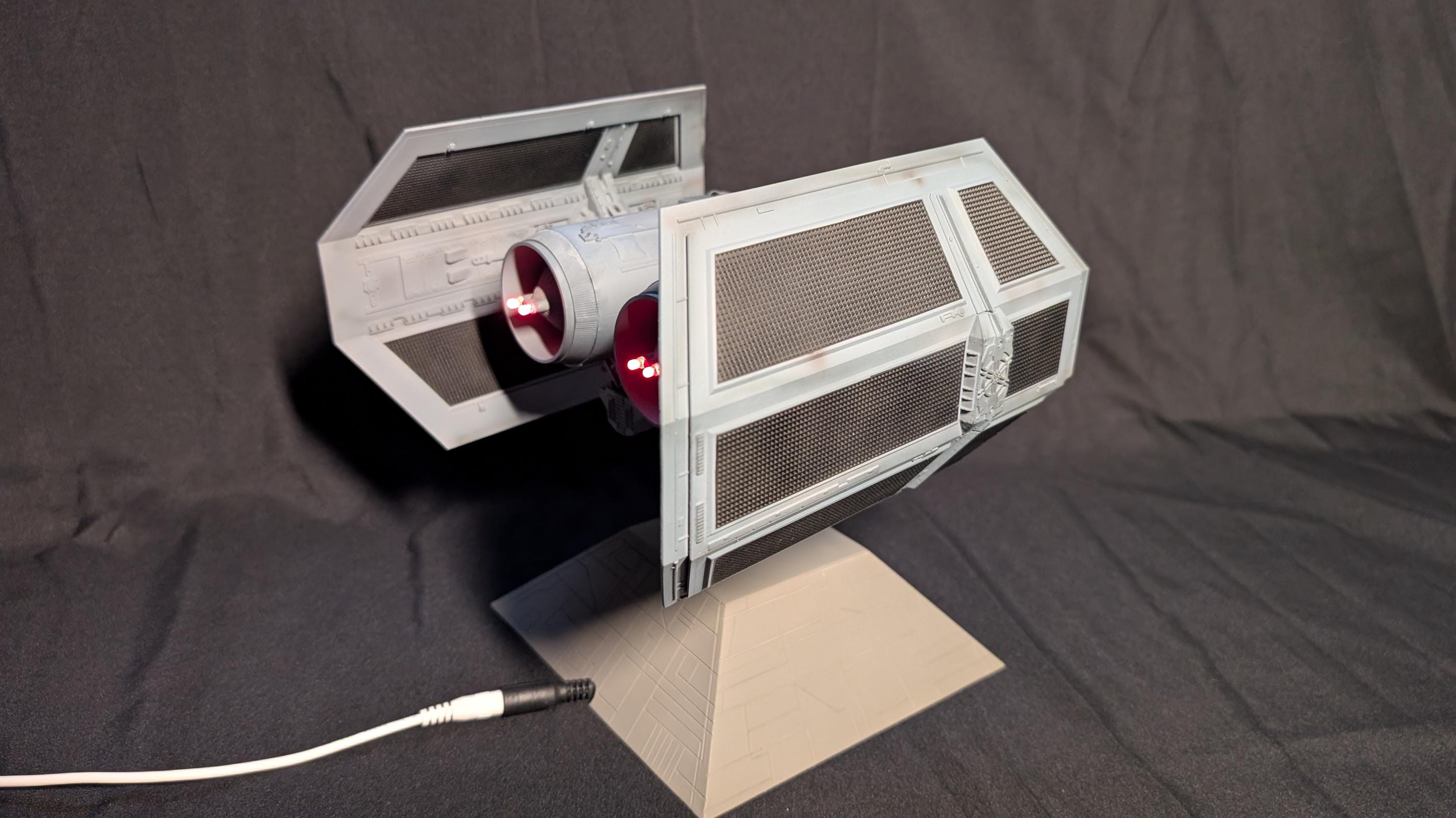 Studio Scale 1/48 TIE Bomber Model - Etsy