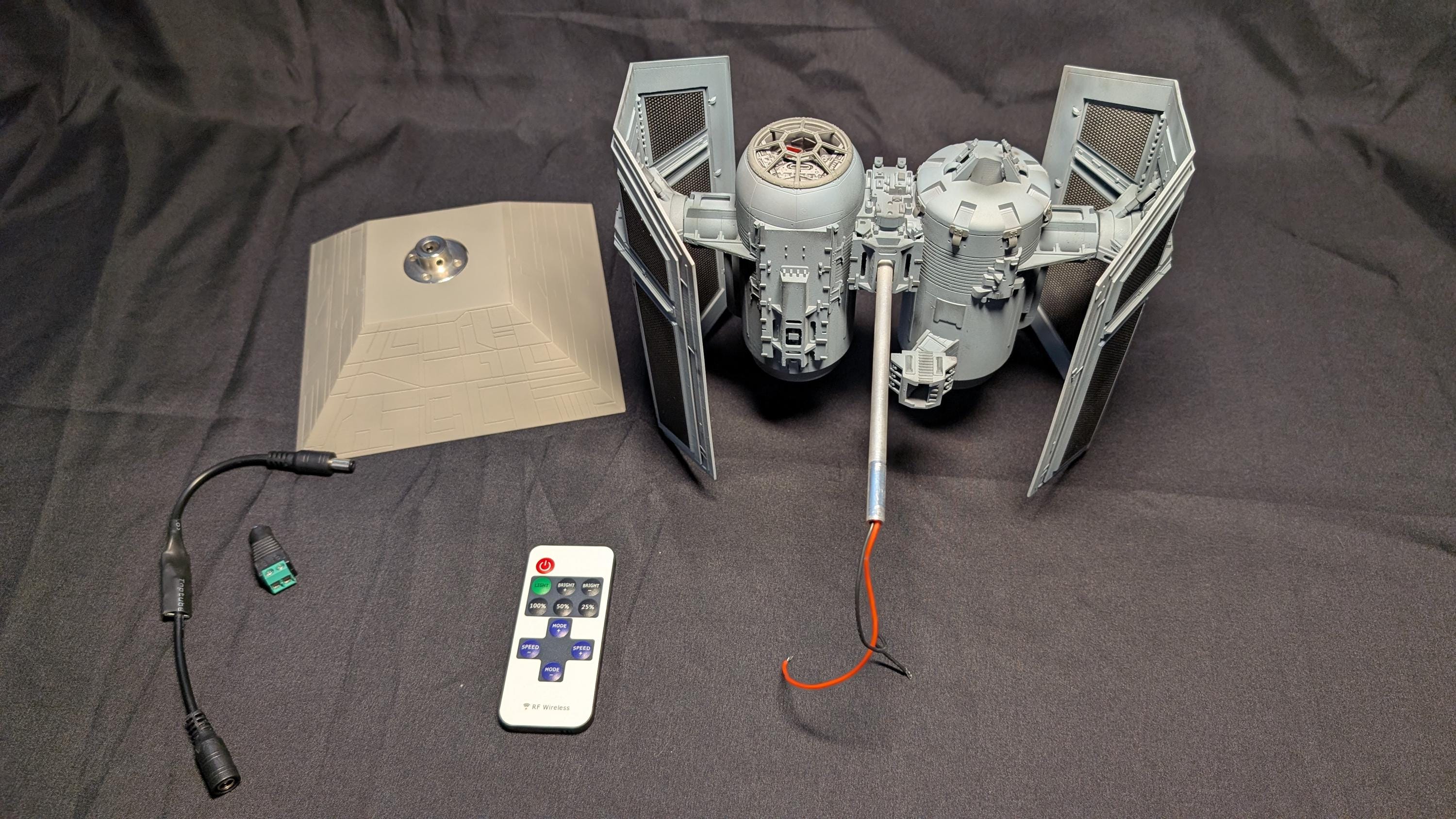 Studio Scale 1/48 TIE Bomber Model - Etsy