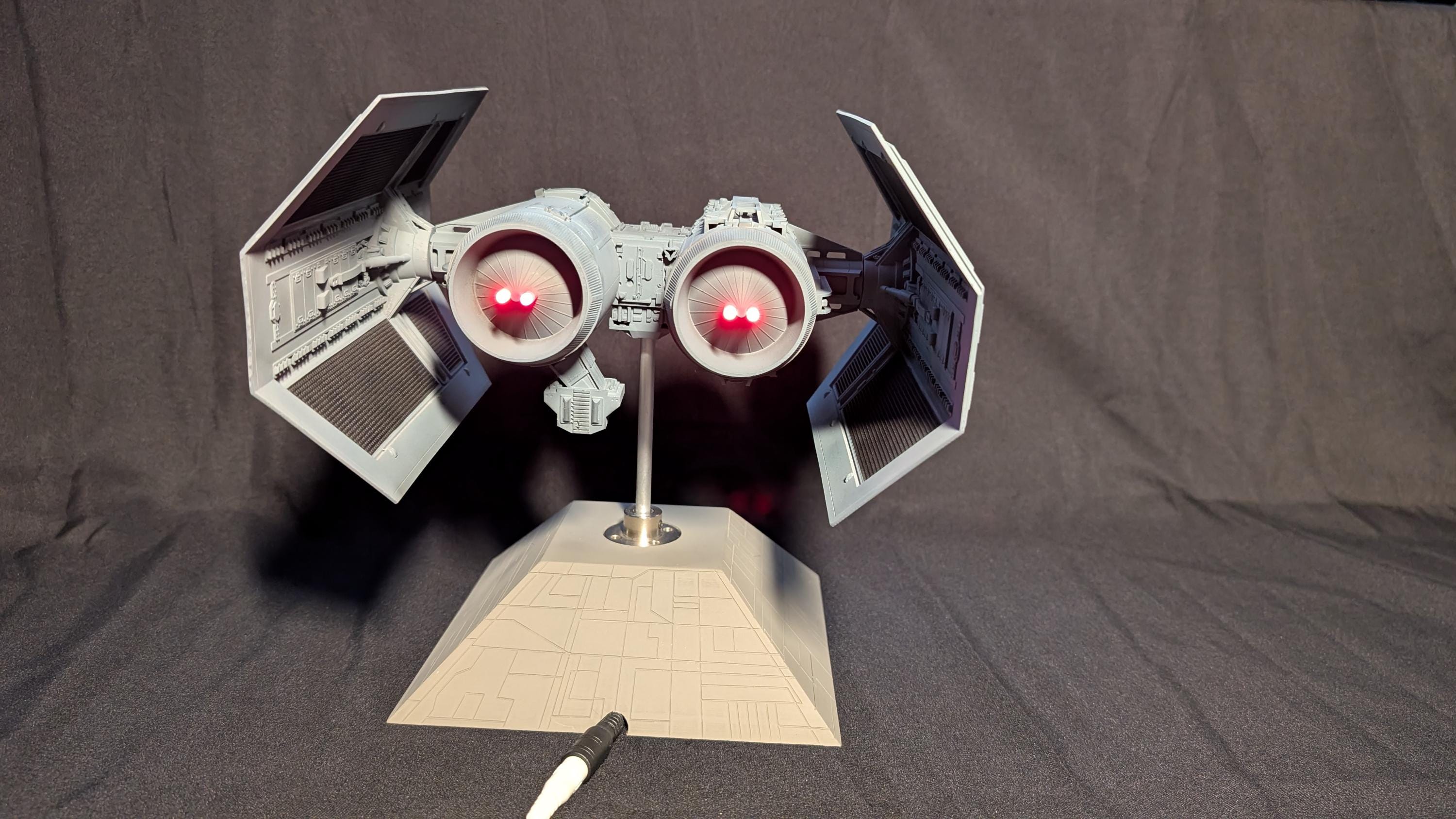 Studio Scale 1/48 TIE Bomber Model - Etsy