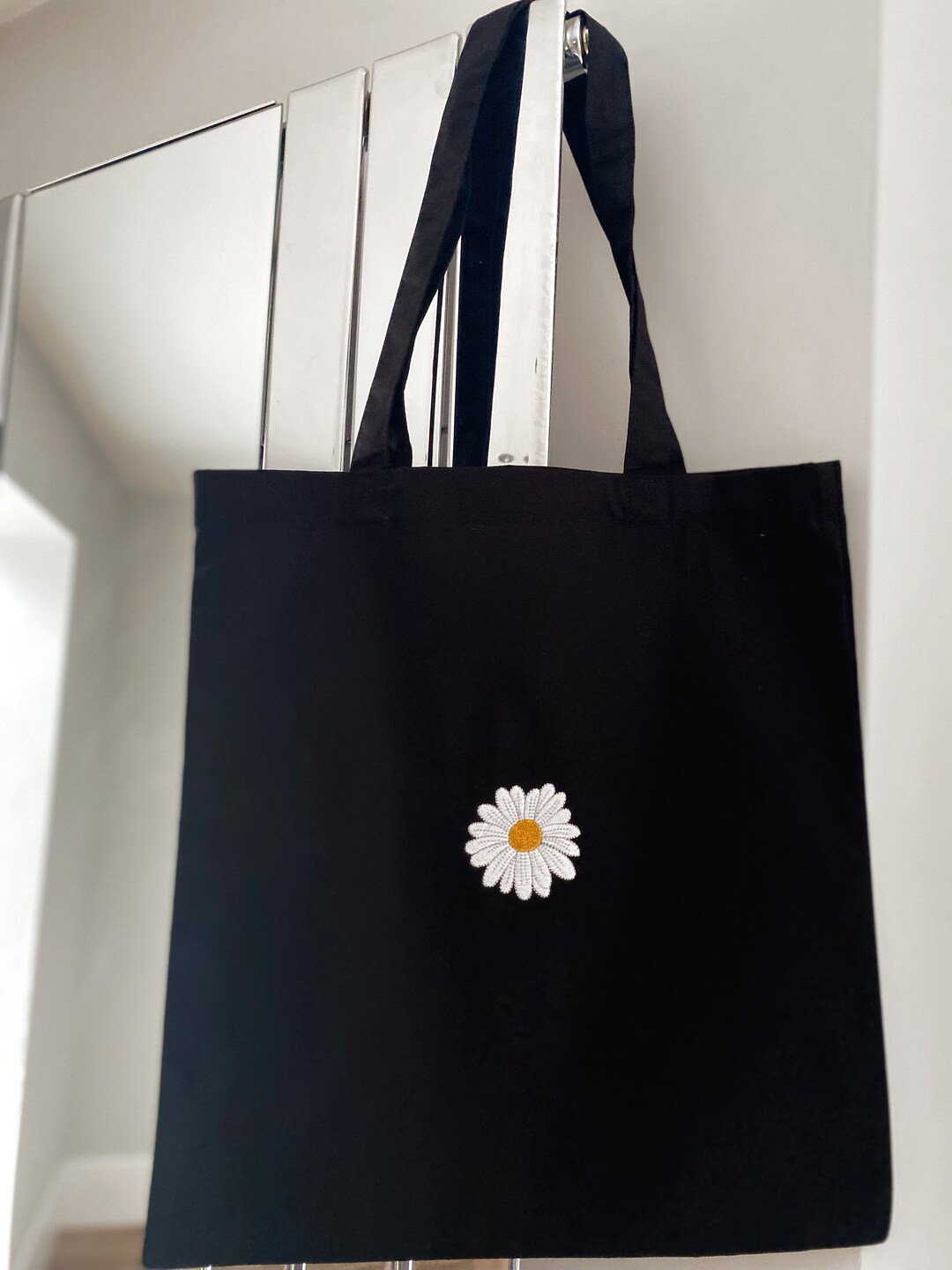 Daisy Tote Bag Embroidered Daisy Tote Bag Daisy Tote Bag - Etsy