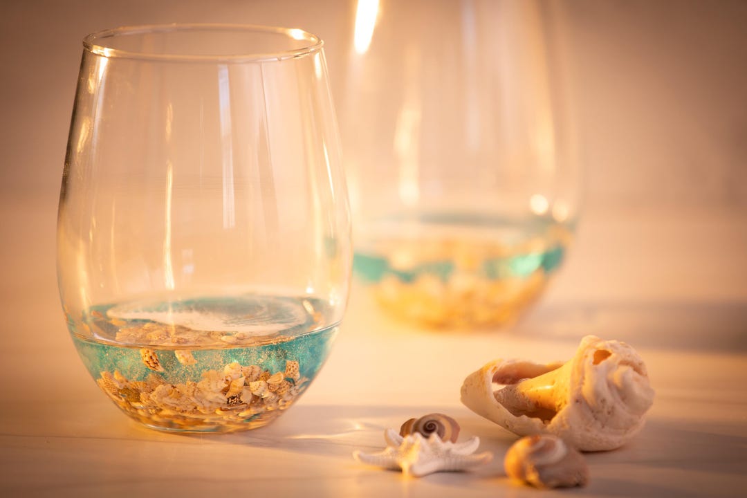 Ocean Resin Wine Glass – Beach Gift for Mom, Handmade Coastal Drinkware ...
